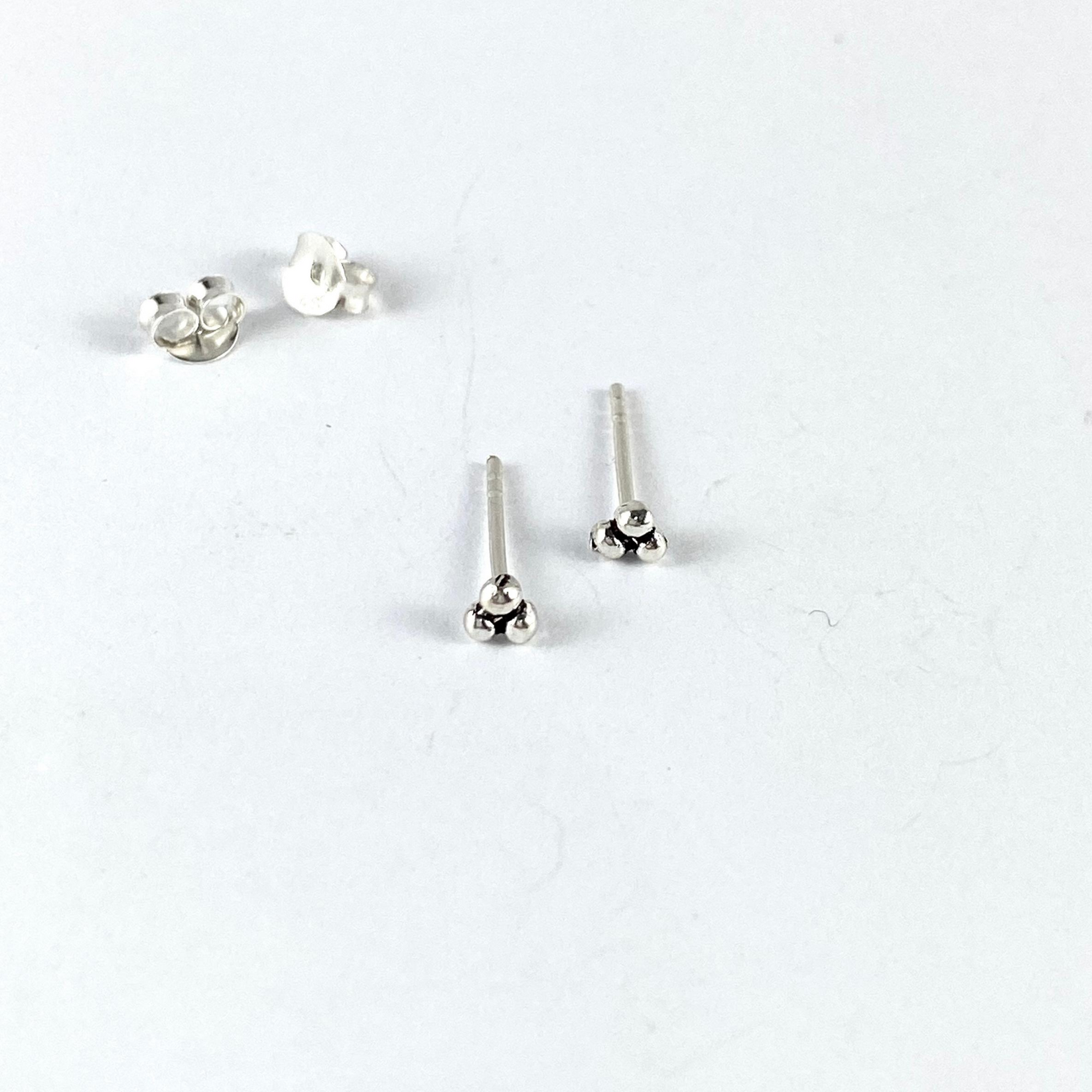 Tiny Dot Sterling Silver Stud Earrings – silveraddict